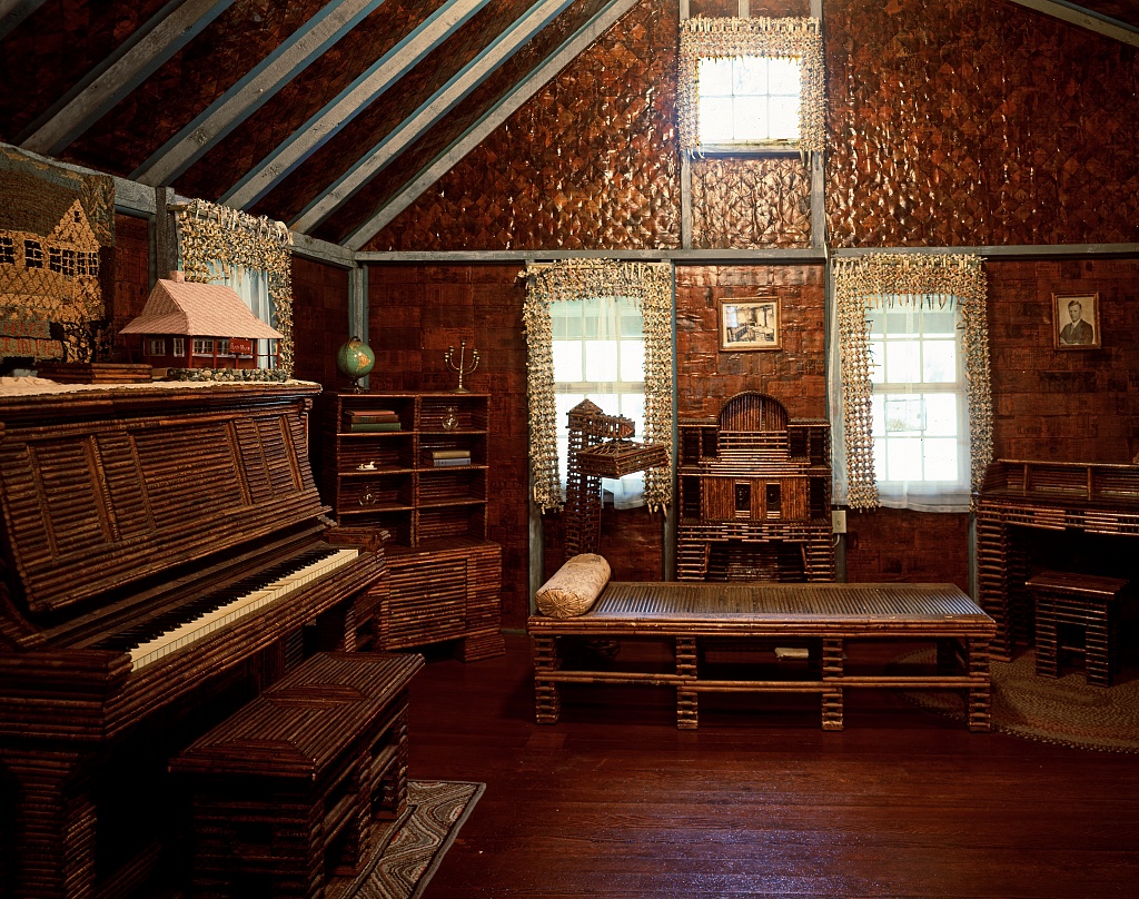 The Paper House, Pigeon Cove, c. 1980-2006 | Vintage Rockport